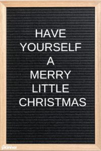 150+ Christmas Sign Sayings for Letter Boards/Chalk Boards (w/ printable)